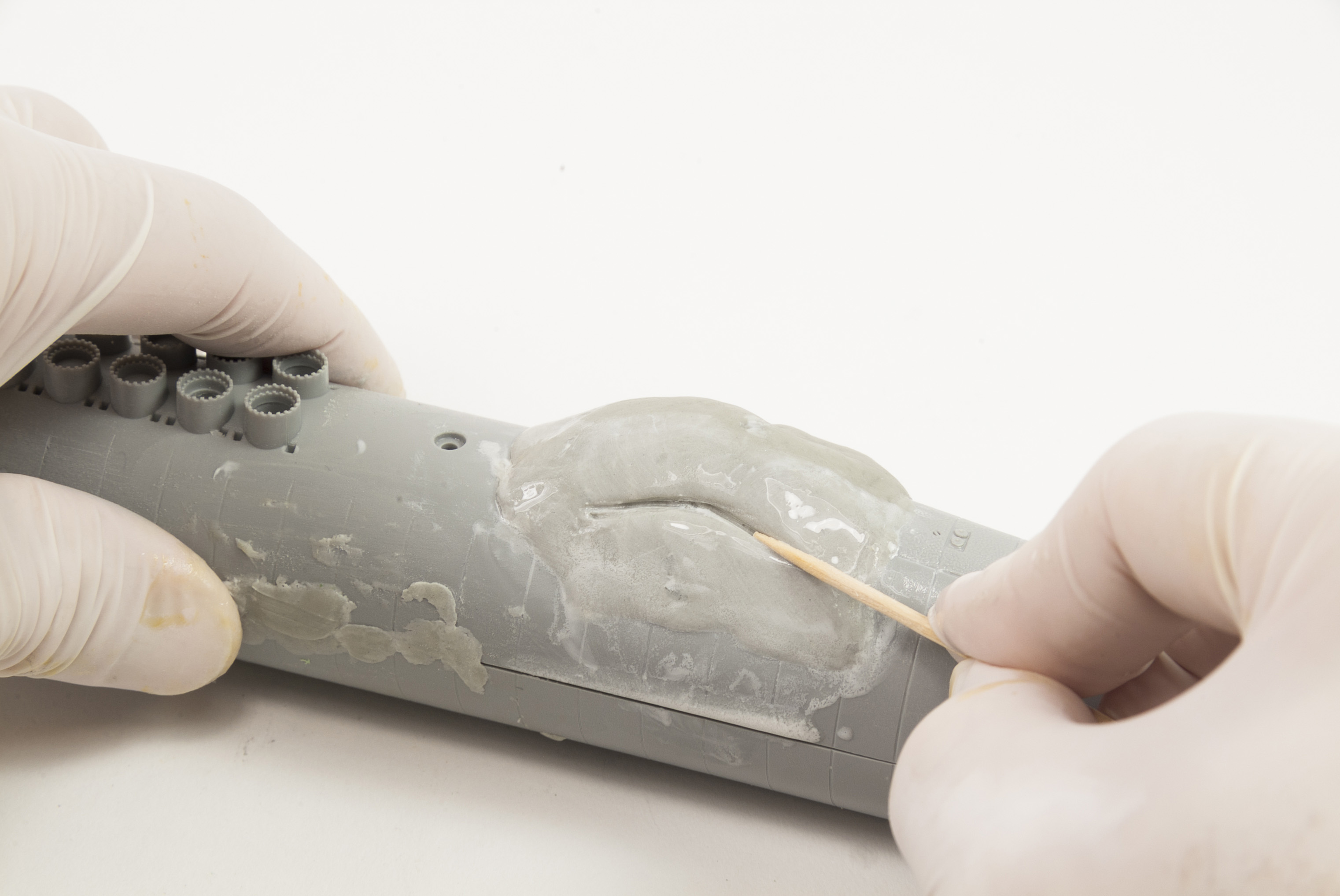 How to use filler putties to cover scale model gaps | FineScale Modeler ...