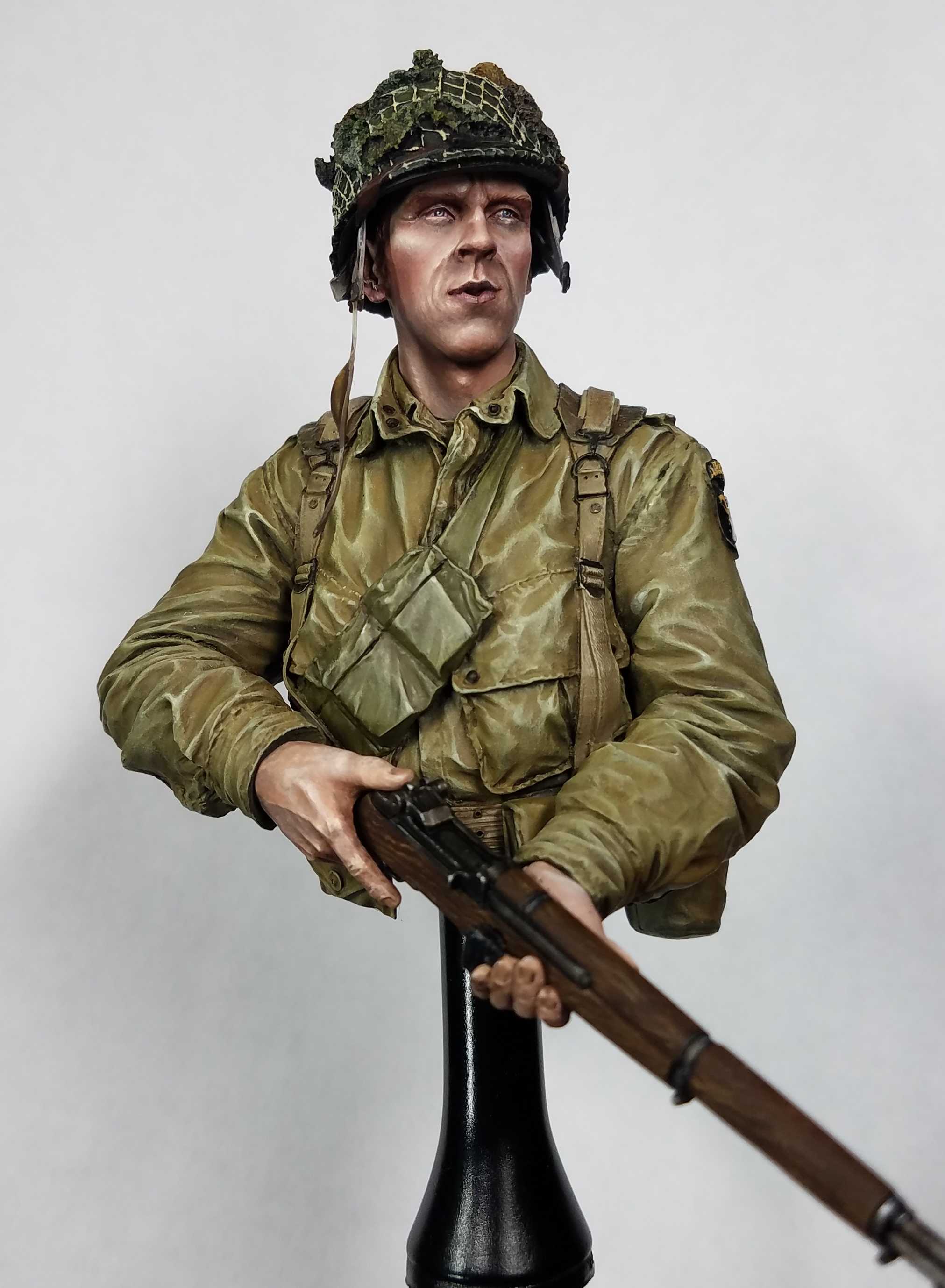 Form & Figure Online Extra Painting wood grain and metal detail on a ...