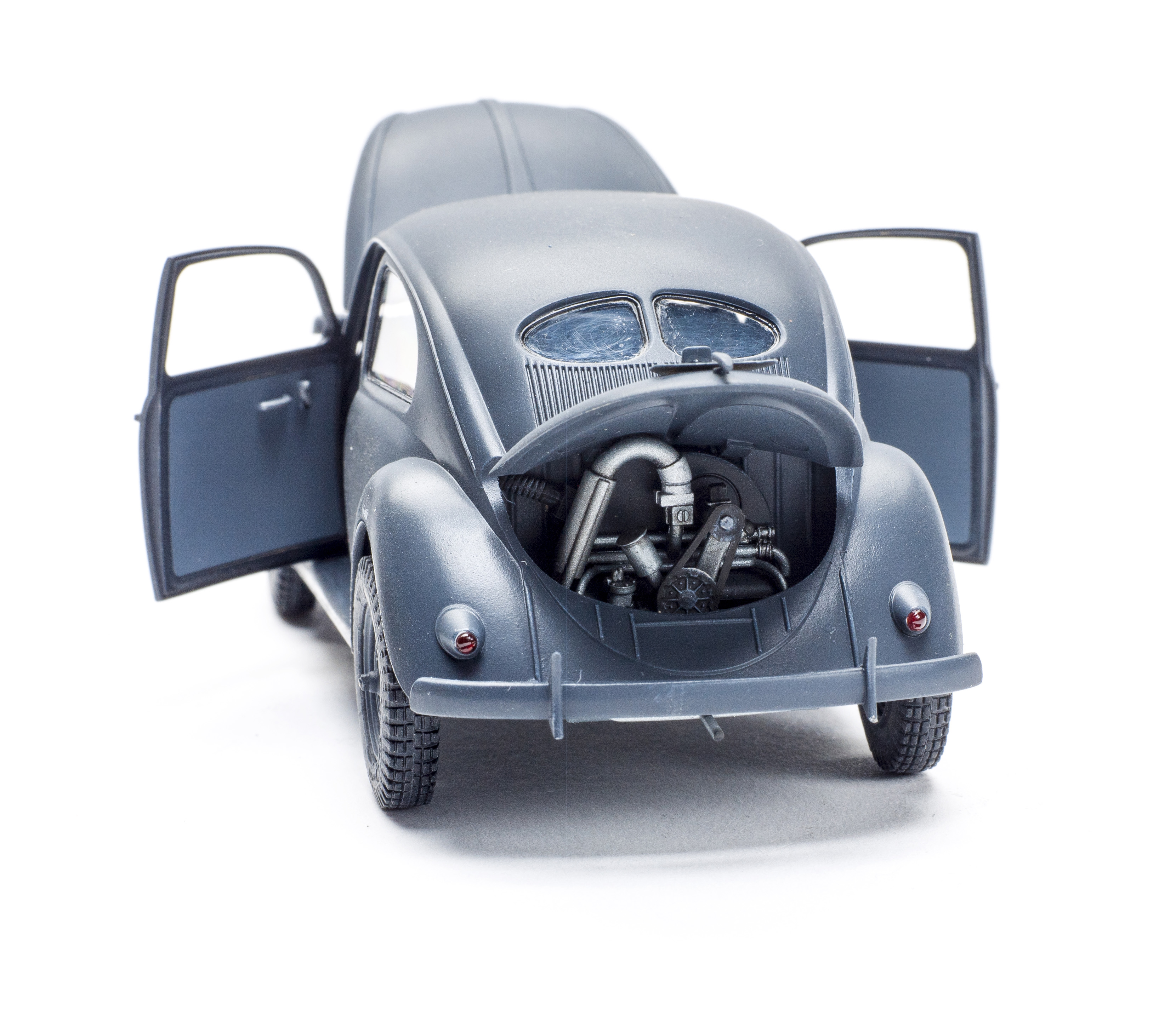 Build review of the Ryefield Volkswagen Type 82E staff car scale model ...