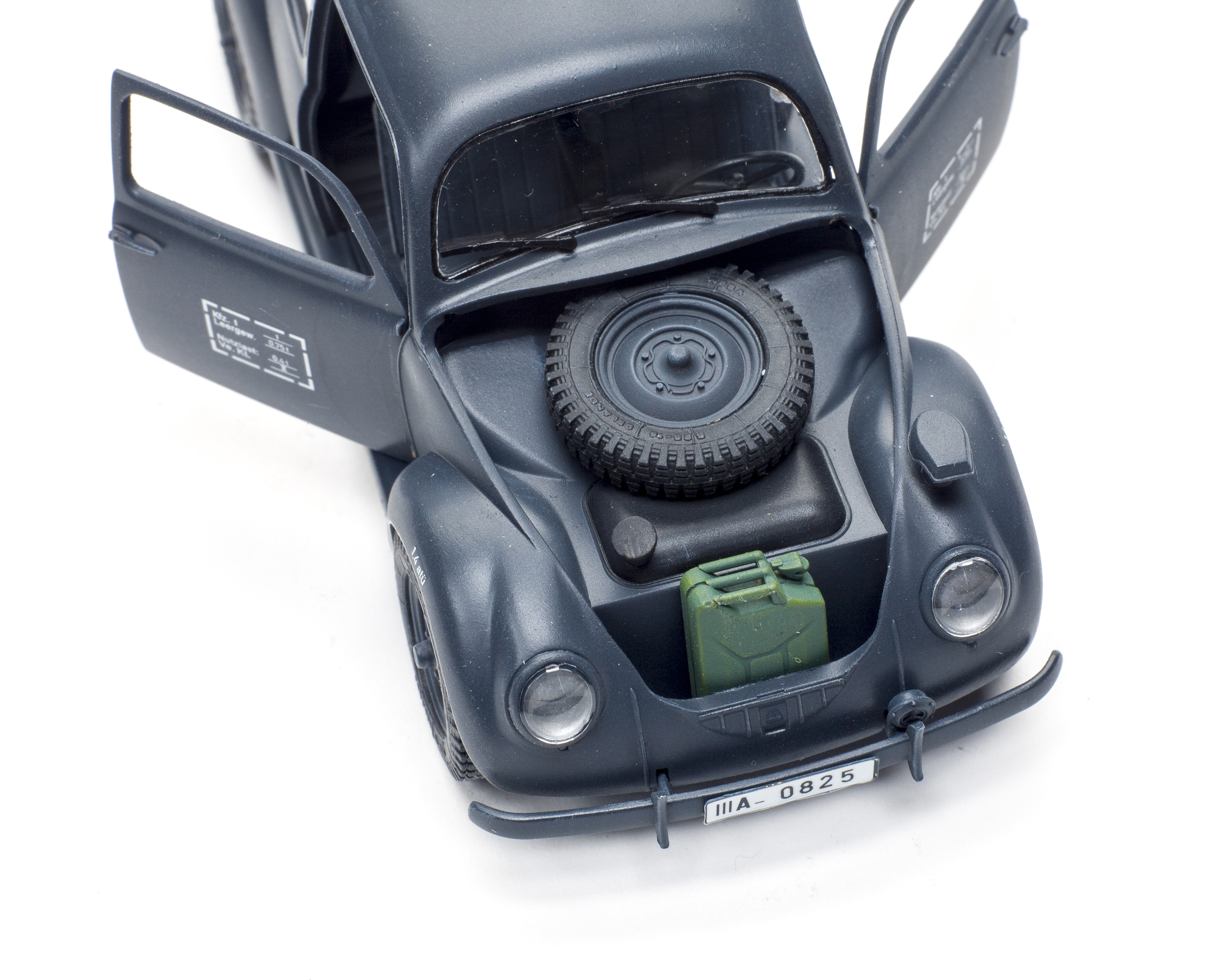 Build review of the Ryefield Volkswagen Type 82E staff car scale model ...