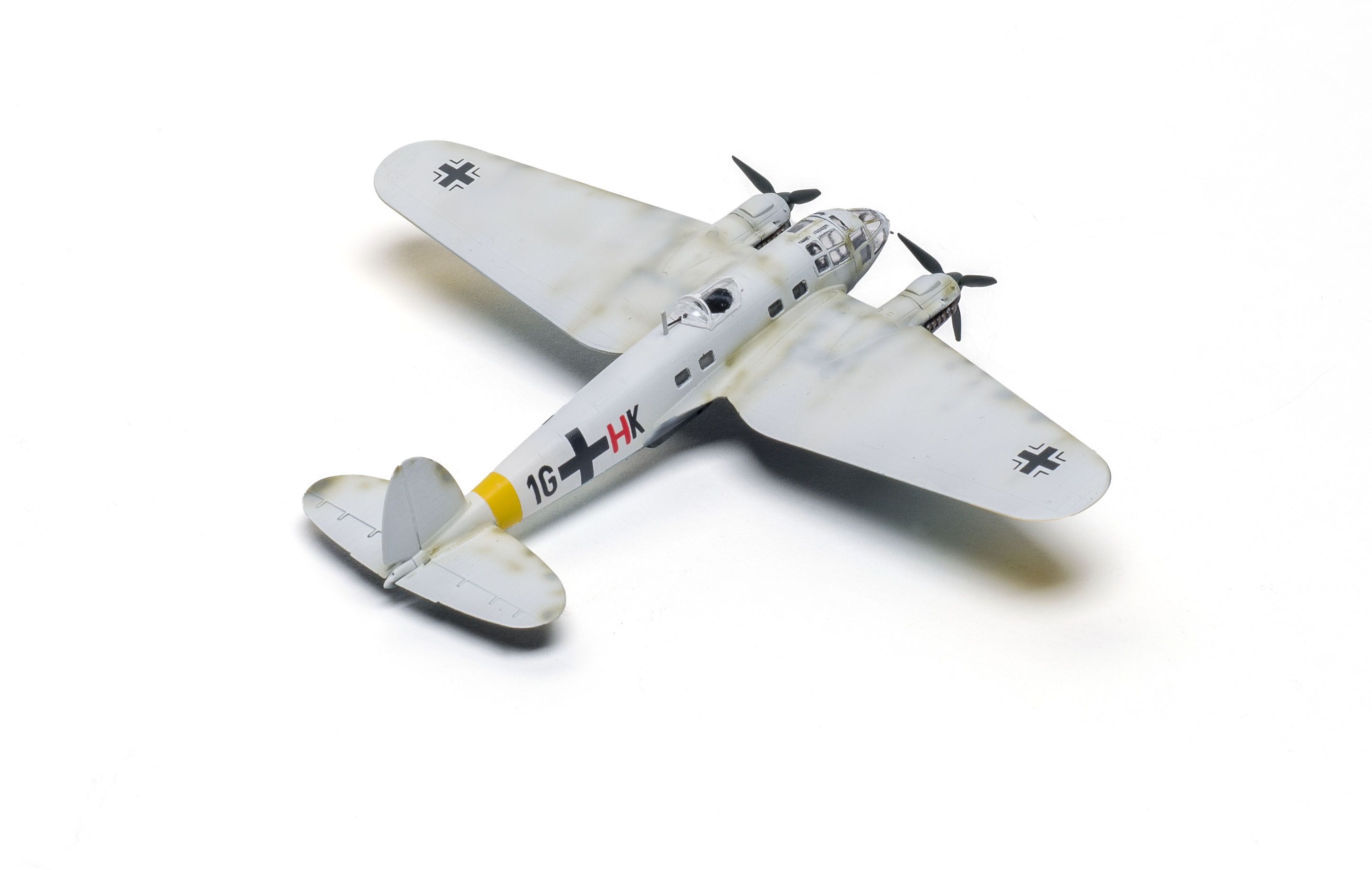 Build review of the Roden He-111H-16/H-20 scale model aircraft kit ...