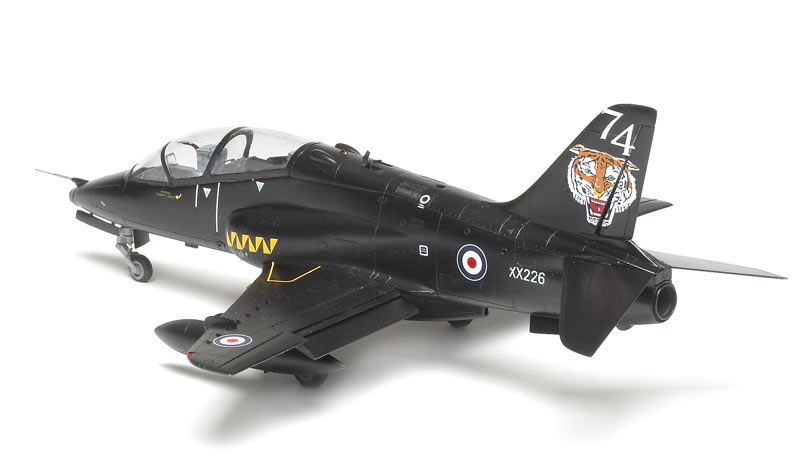 Italeri 1/48 scale Hawk T.Mk.1 | Finescale Modeler Magazine